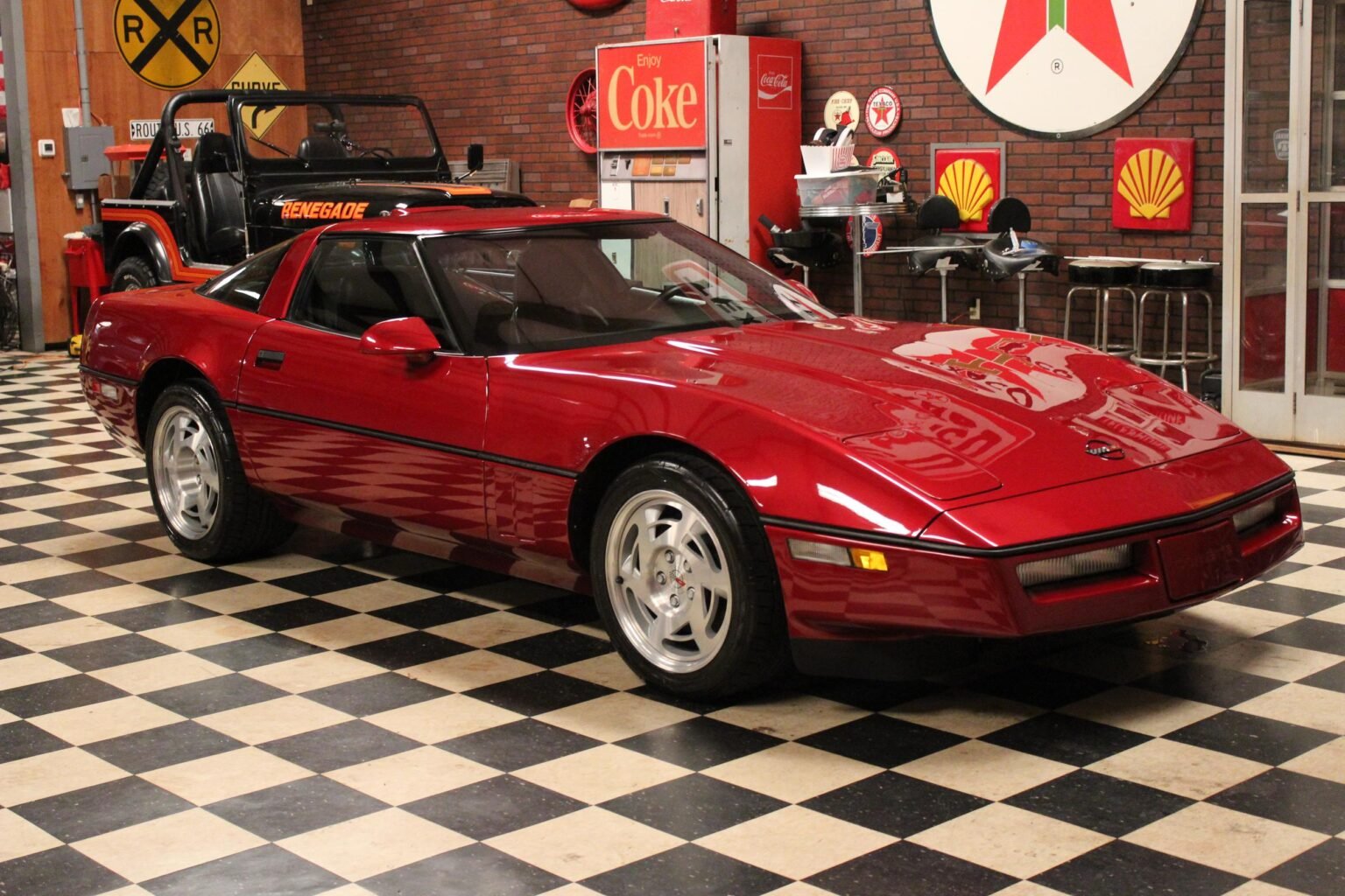 King Corvettes: Buy Classic Chevrolet Corvettes & Jeep CJs
